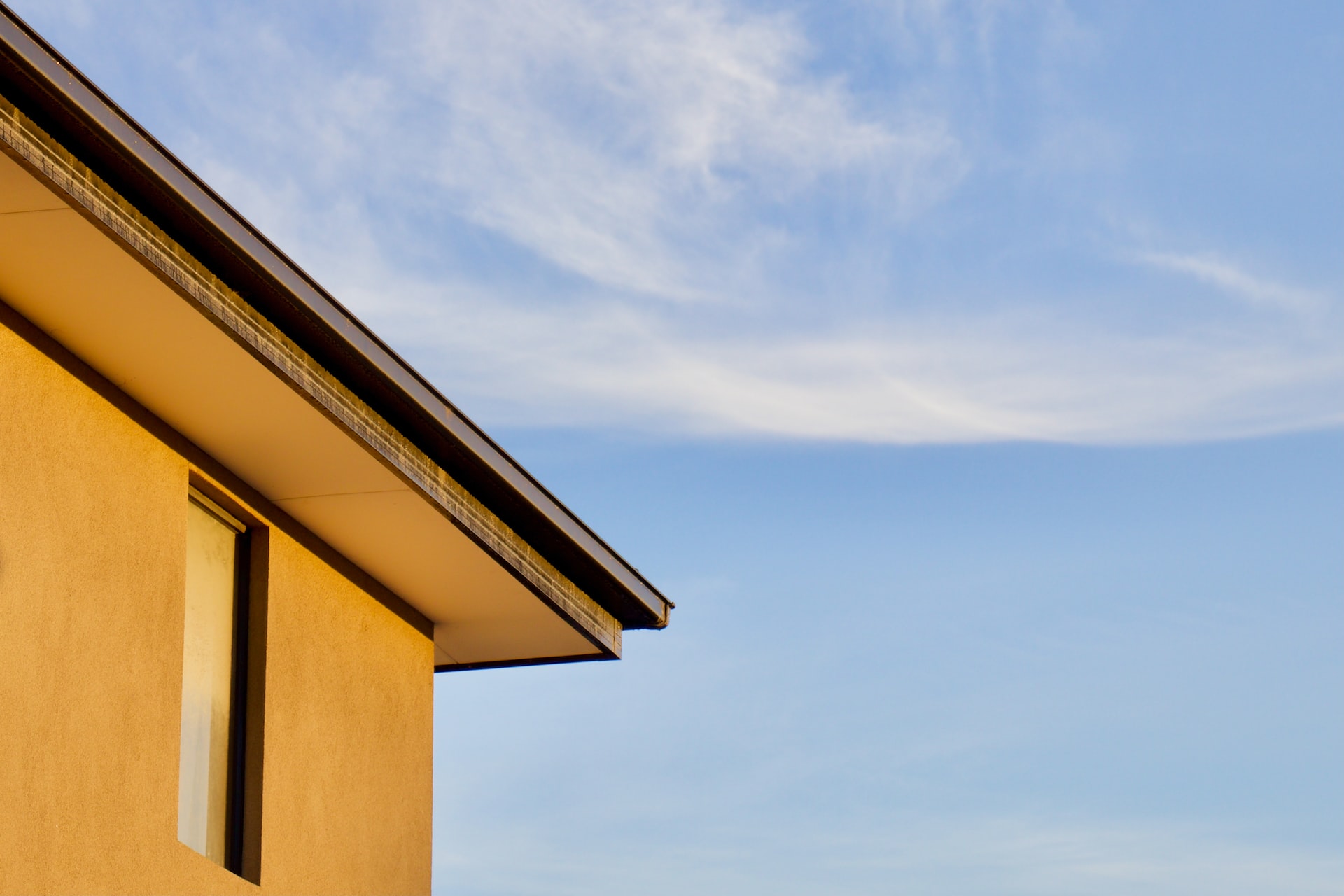 Seamless Gutter Benefits and Uses - North Shore Magazine